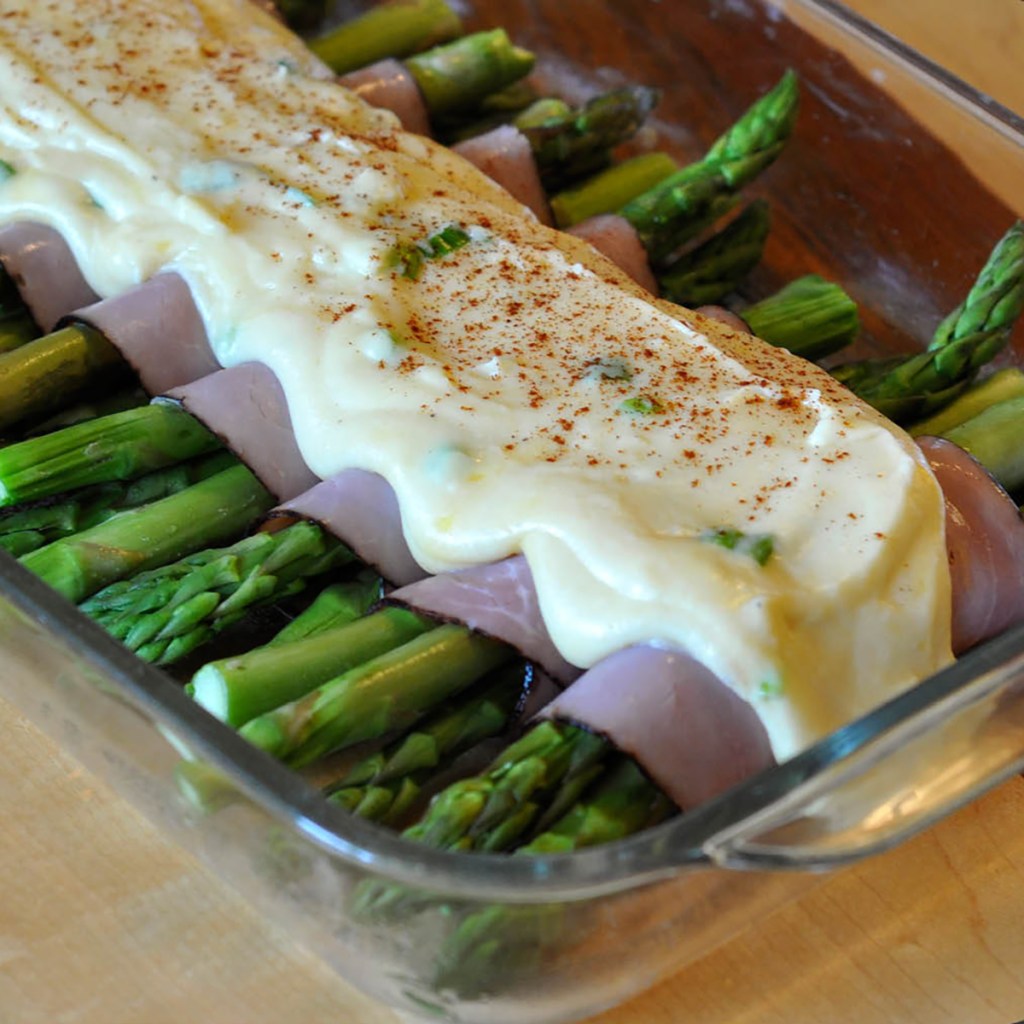 Recipe—Asparagus Ham Rolls